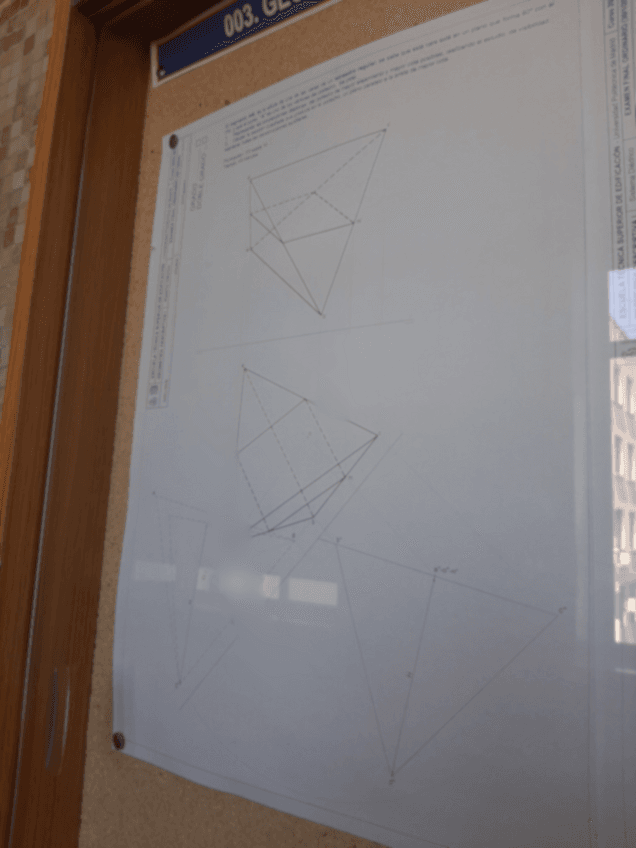 EXAMEN-ORD-2024-SOLUCION-ej3.pdf